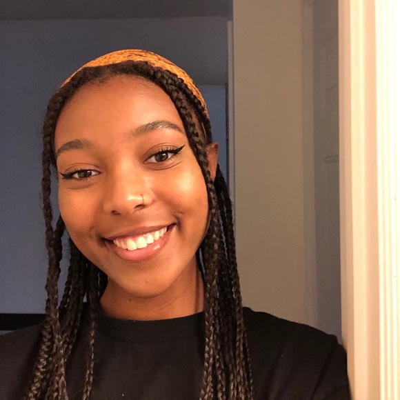 Marlee's Closet (@marleegriffiths) | Poshmark